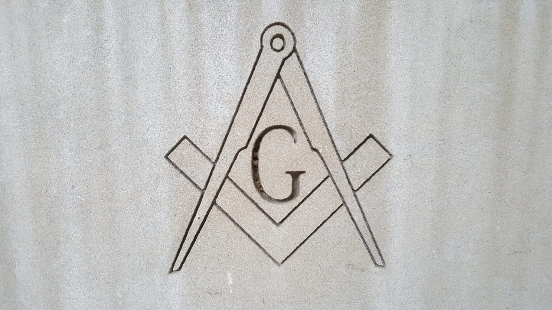 A Helpful Guide to Know Masonic Symbols - Blog Gthic