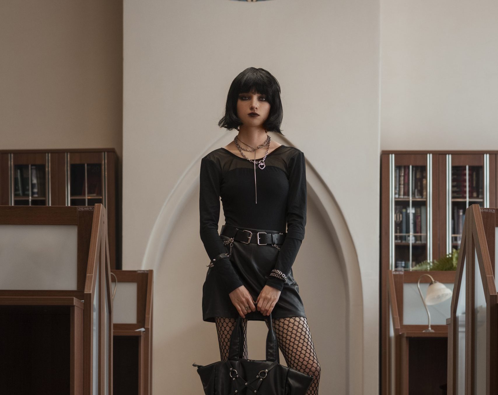 Is Corporate Goth Fashion Possible - Blog Gthic